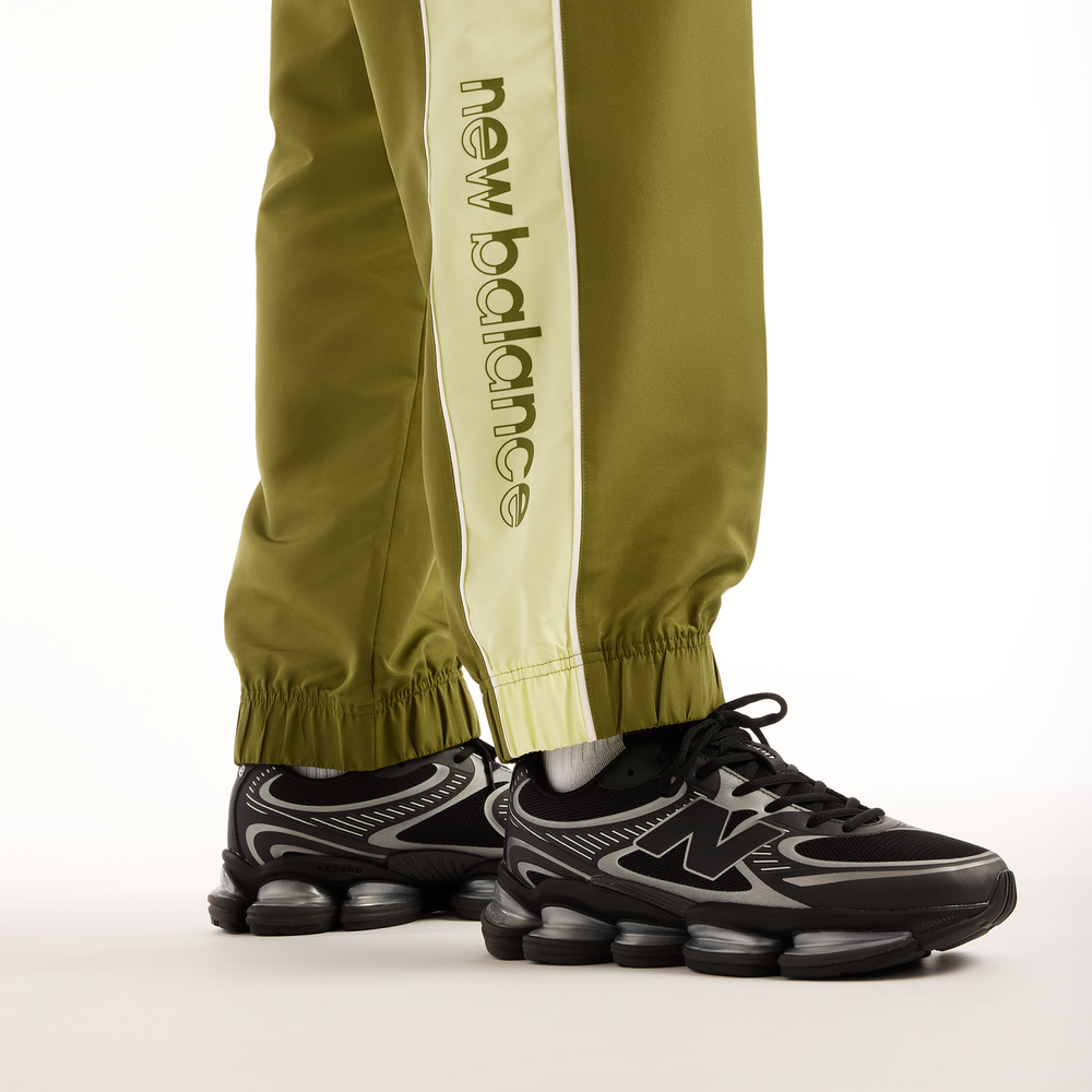 Pánské kalhoty New Balance MB62A8LTGEE – zelené